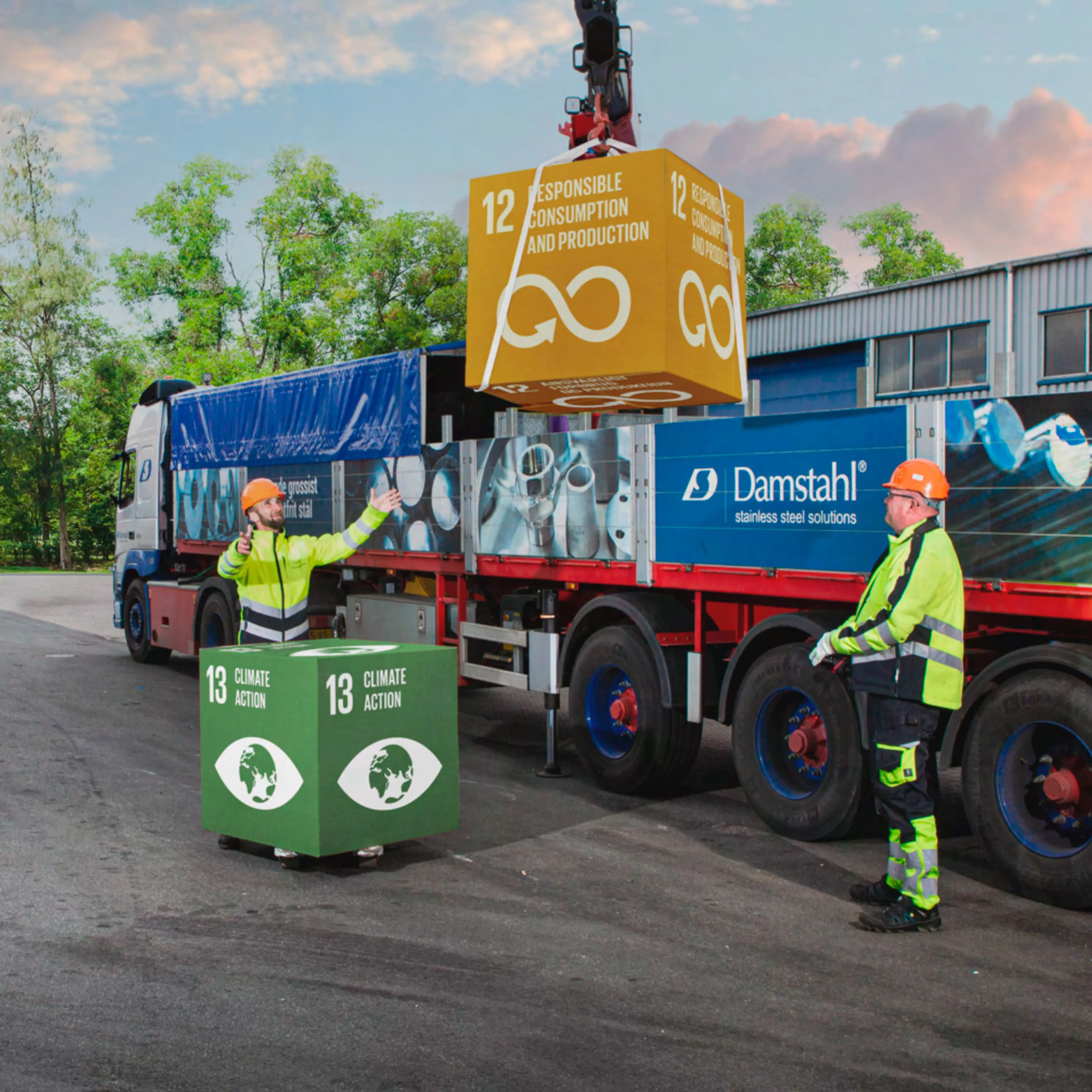 Damstahl - On your side | Rør, fittings, plader